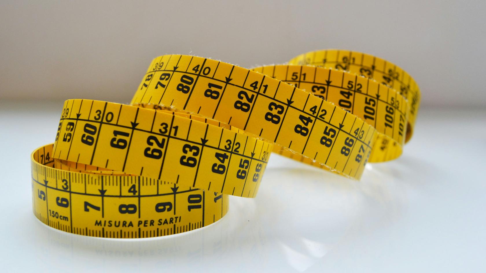 How High Should a Clothesline Be? And Other Clothesline FAQs Answered ...