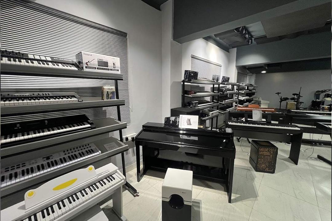 Bajaao Music Store | Shop for Musical Instruments in Andheri, Mumbai ...