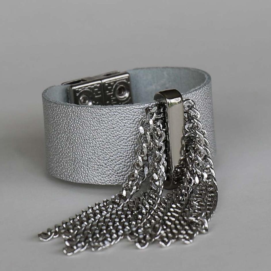 4x2 Mobile Focused Collection Page