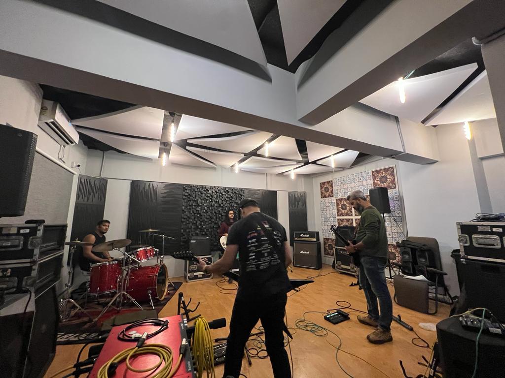 Bajaao Jamroom & Jampad – Rehearsal Studio in Andheri East, Mumbai ...