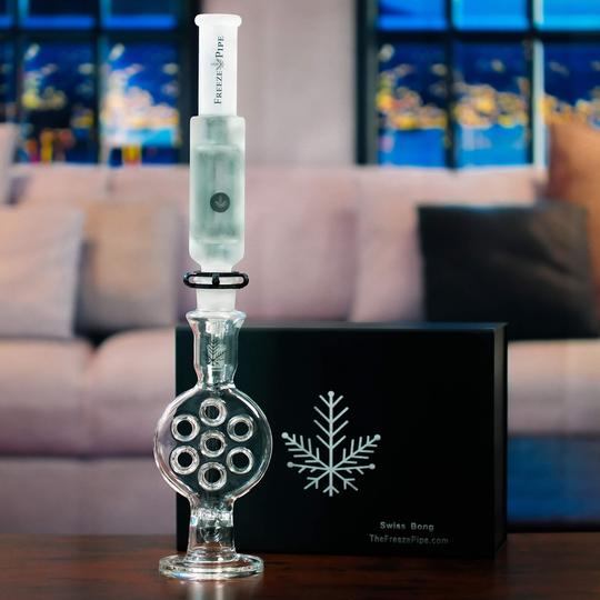 Swiss Perc Bong – The Freeze Pipe