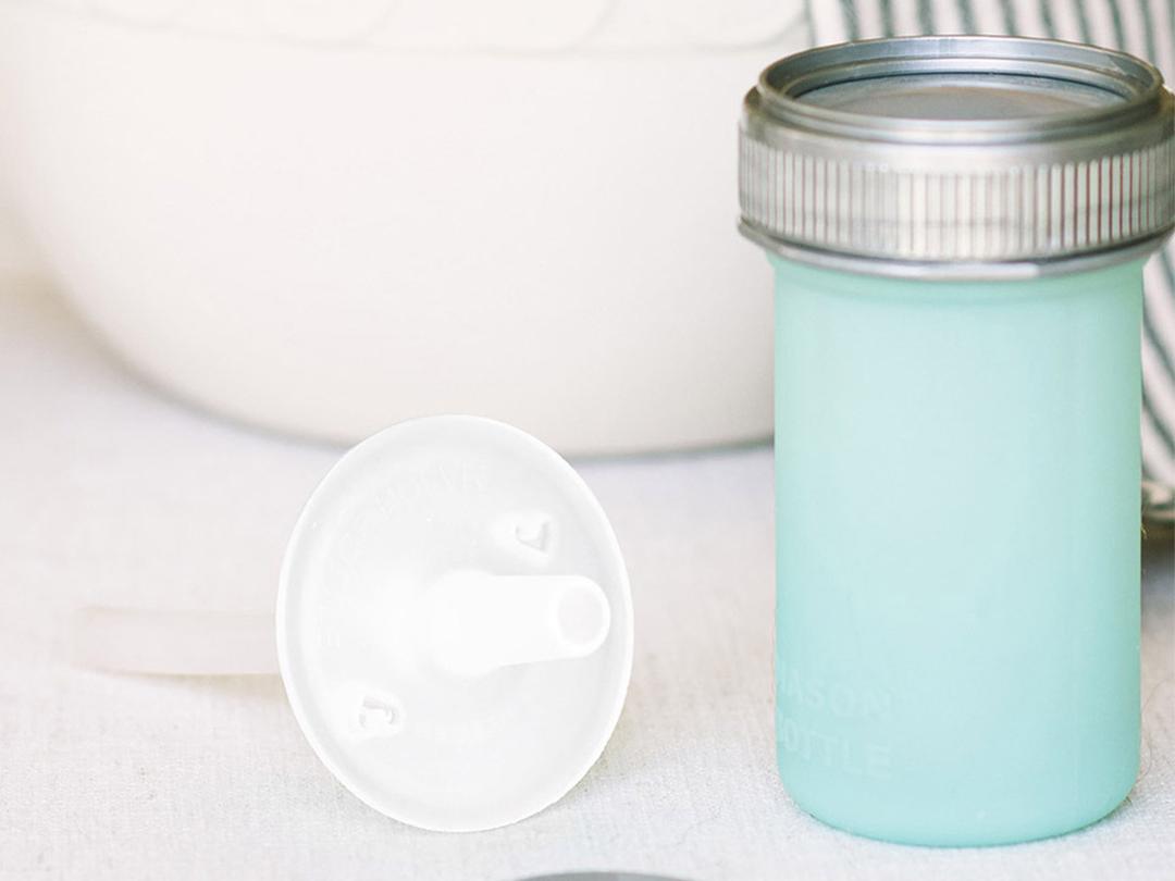 Silicone Squeeze Pouch | BPA-Free Products | Mason Bottle