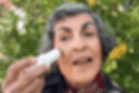 Rediscover the Joy of Makeup – 8 Tips for Mature Skin | Vibriance