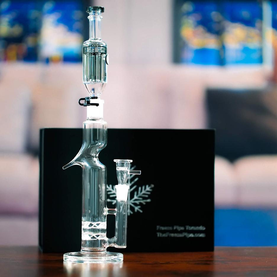 Tornado Bong – The Freeze Pipe