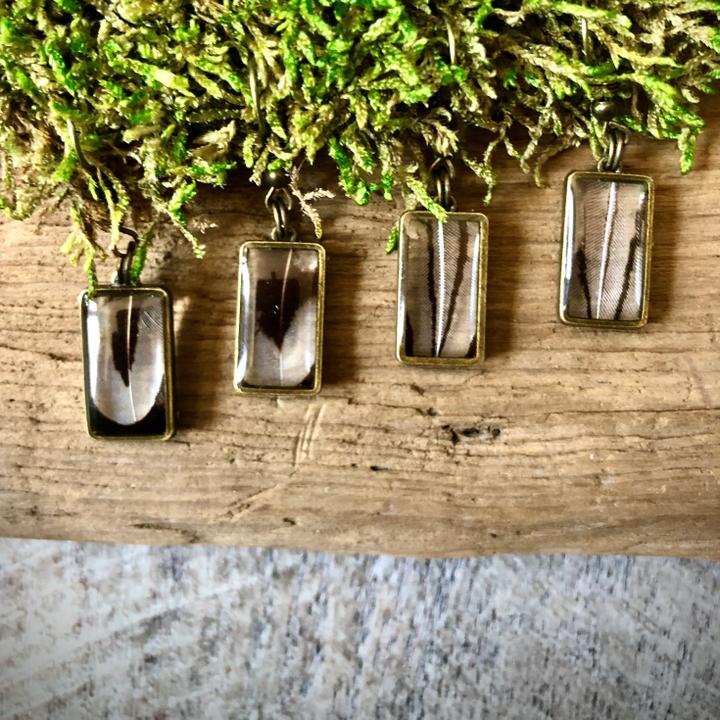 Create Resin Earrings and Necklaces – Art 'N Glow