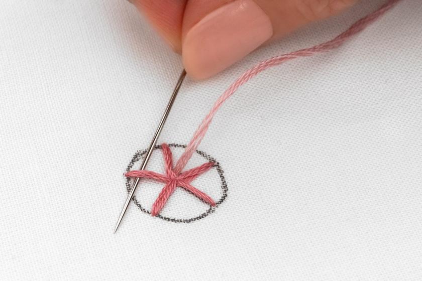 Woven Rose - Learn how to do this Modern Embroidery Technique – Clever ...