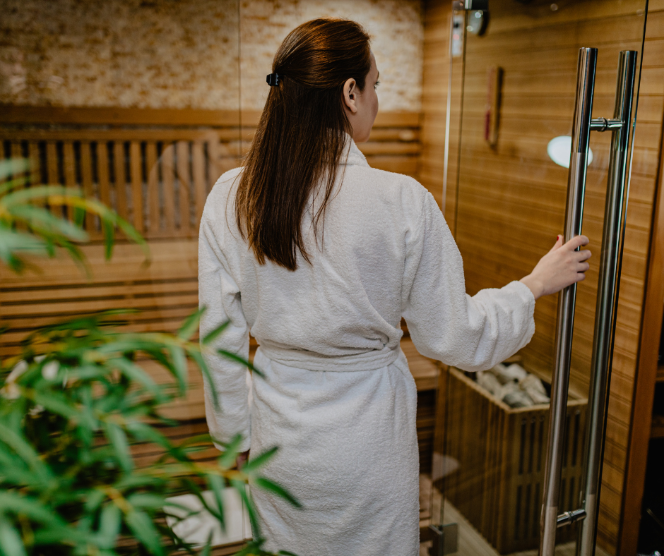 Can You Bring Your Phone In A Sauna? Weighing The Options