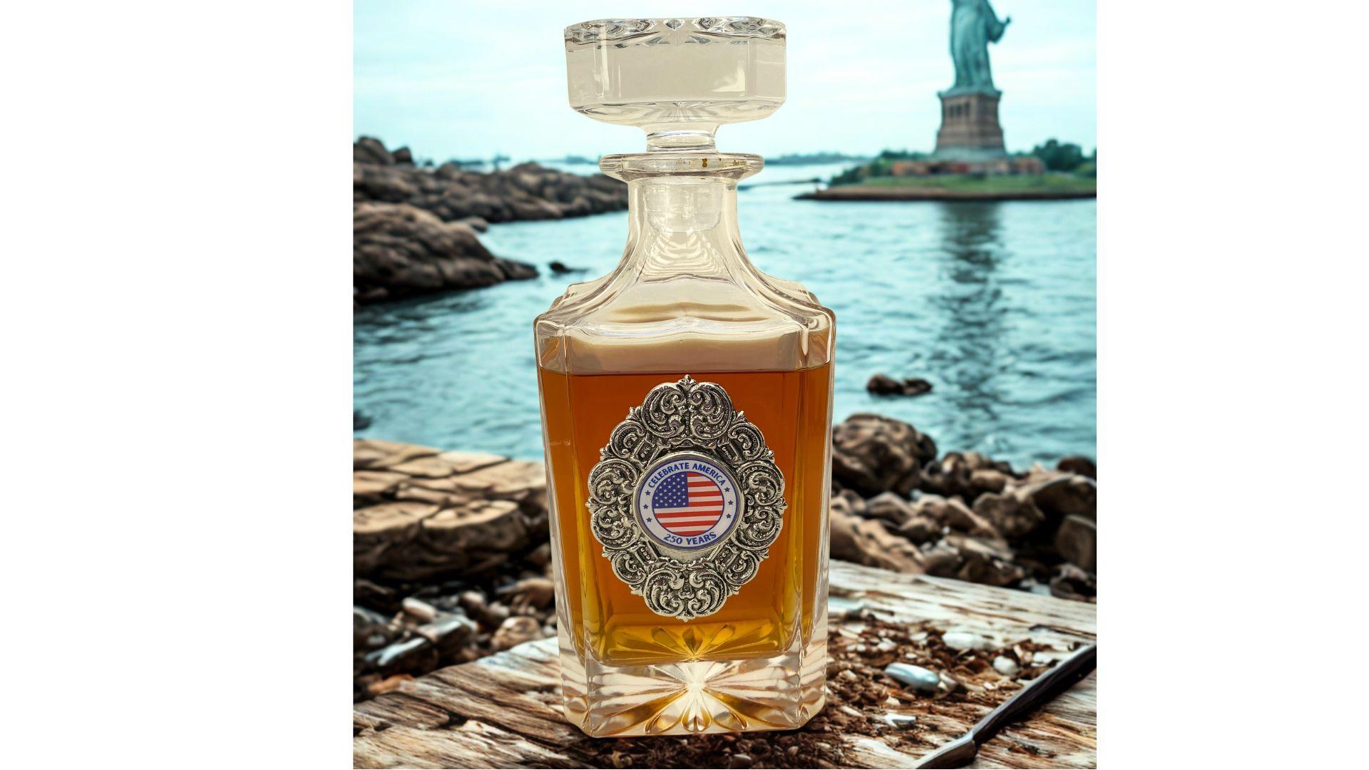 Decanter Celebrate America 250 Years Medallion | 250th Anniversary USA