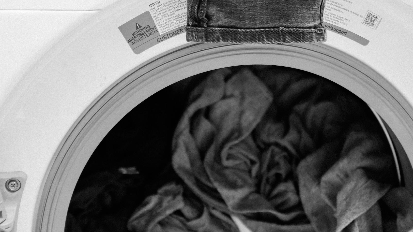 Clothes Smell Bad After Dryer? Here's to How to Fix It! – Lifestyle ...