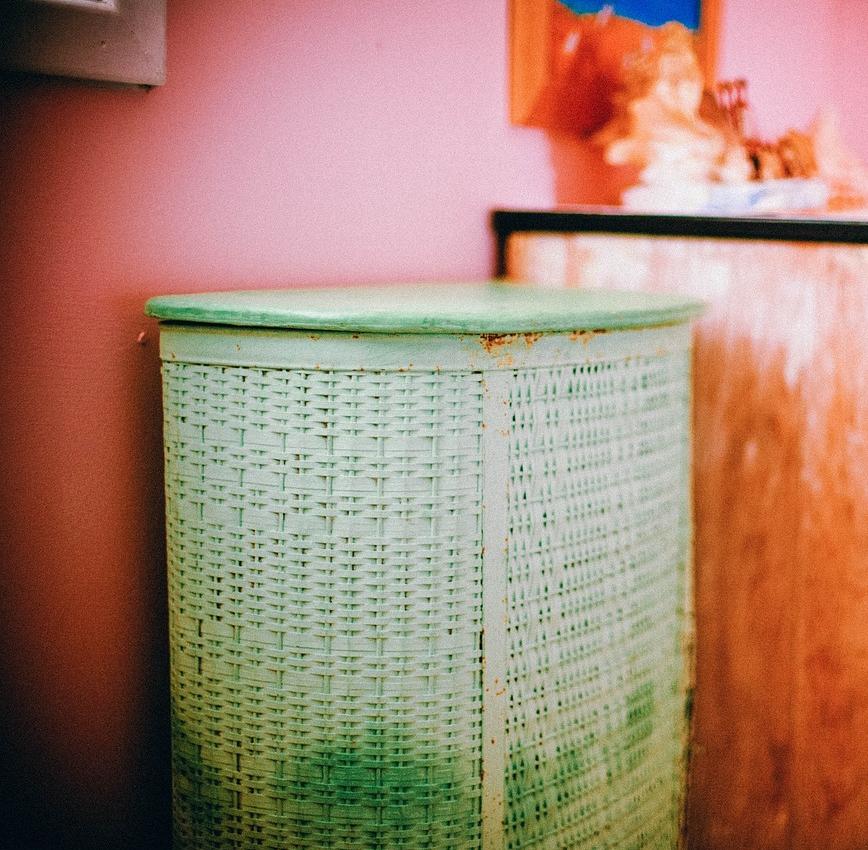 How to Simplify Your Laundry Routine for Breezy Clothes Washing Days