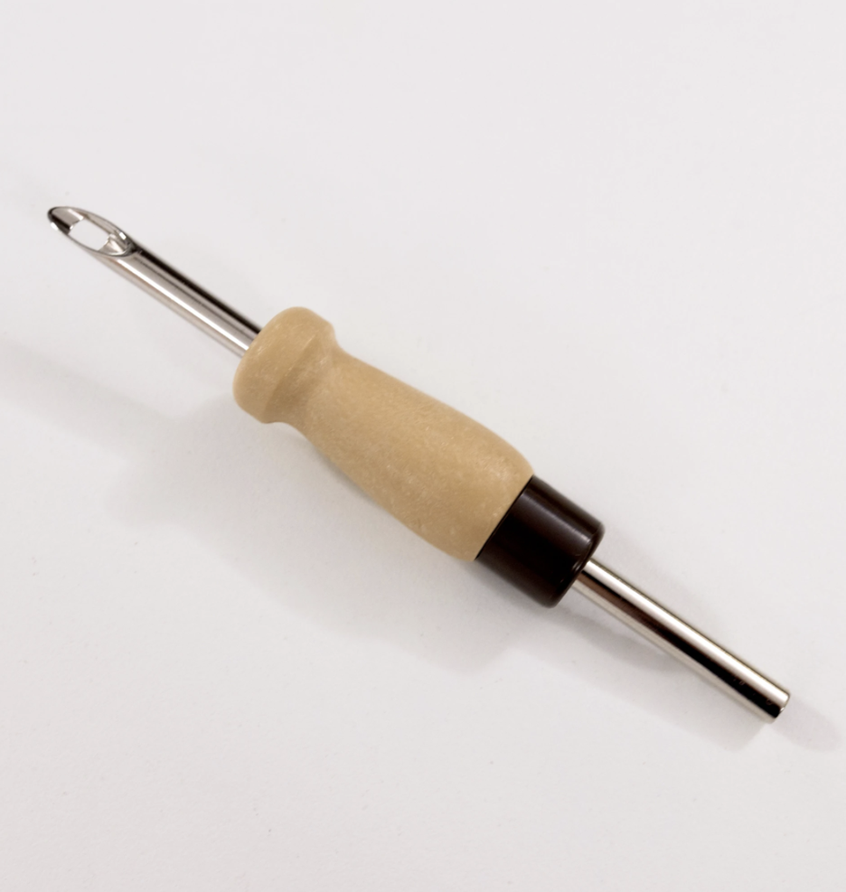 Beginner Punch Needle Guide: Which Supplies do you need? – Clever Poppy