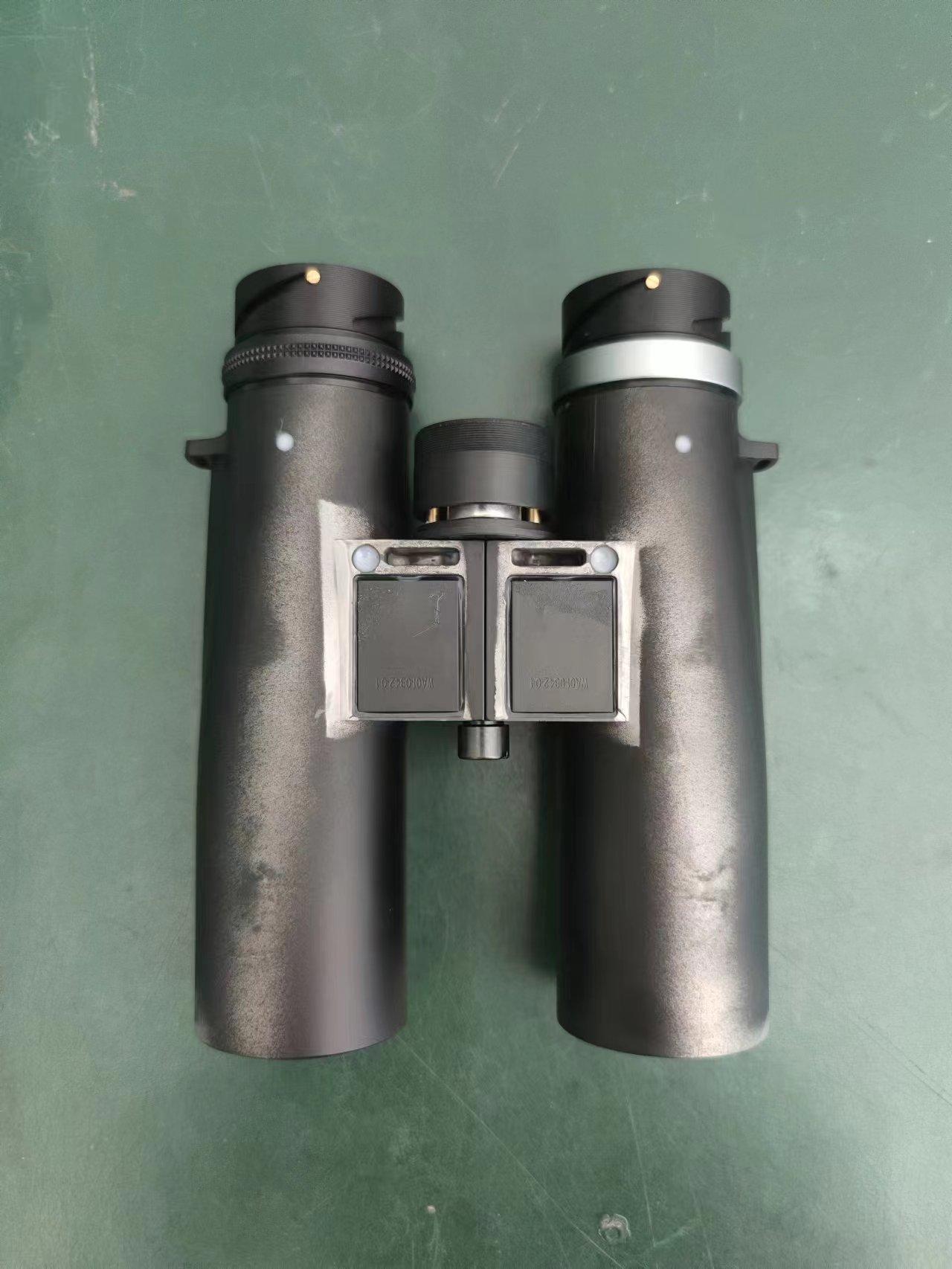 Binoculars Capitan 10x42 Abbe Koenig Prism - Ultra HD