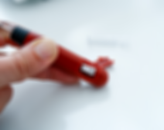 Lighted Seam Ripper Instruction Manual | MadamSew