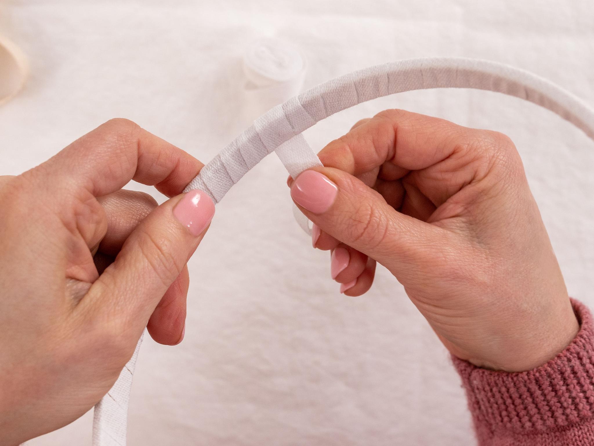 Binding Your Hoop- Learn This Modern Embroidery Technique – Clever Poppy