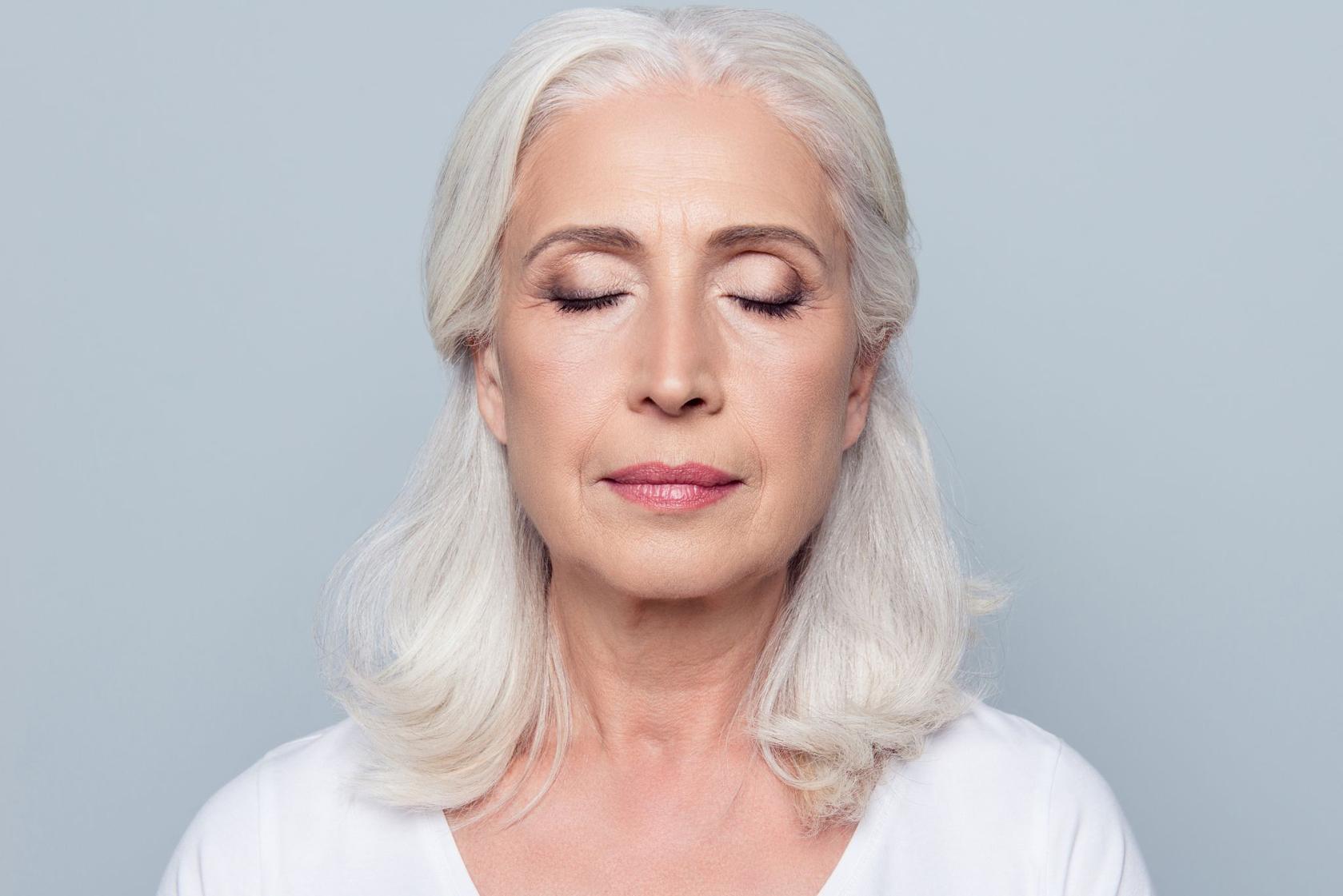 How To Grow Thick Eyelashes After 50 (And NO, It's Not Too Late!) | Pr