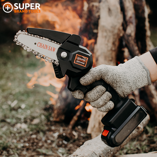 The SuperSaw - Ultra-Powerful Handheld Mini Chainsaw – SuperBrandTools
