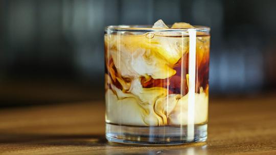 10 Incredible Coffee Cocktails featuring Kahlúa | Lifeboost Coffee