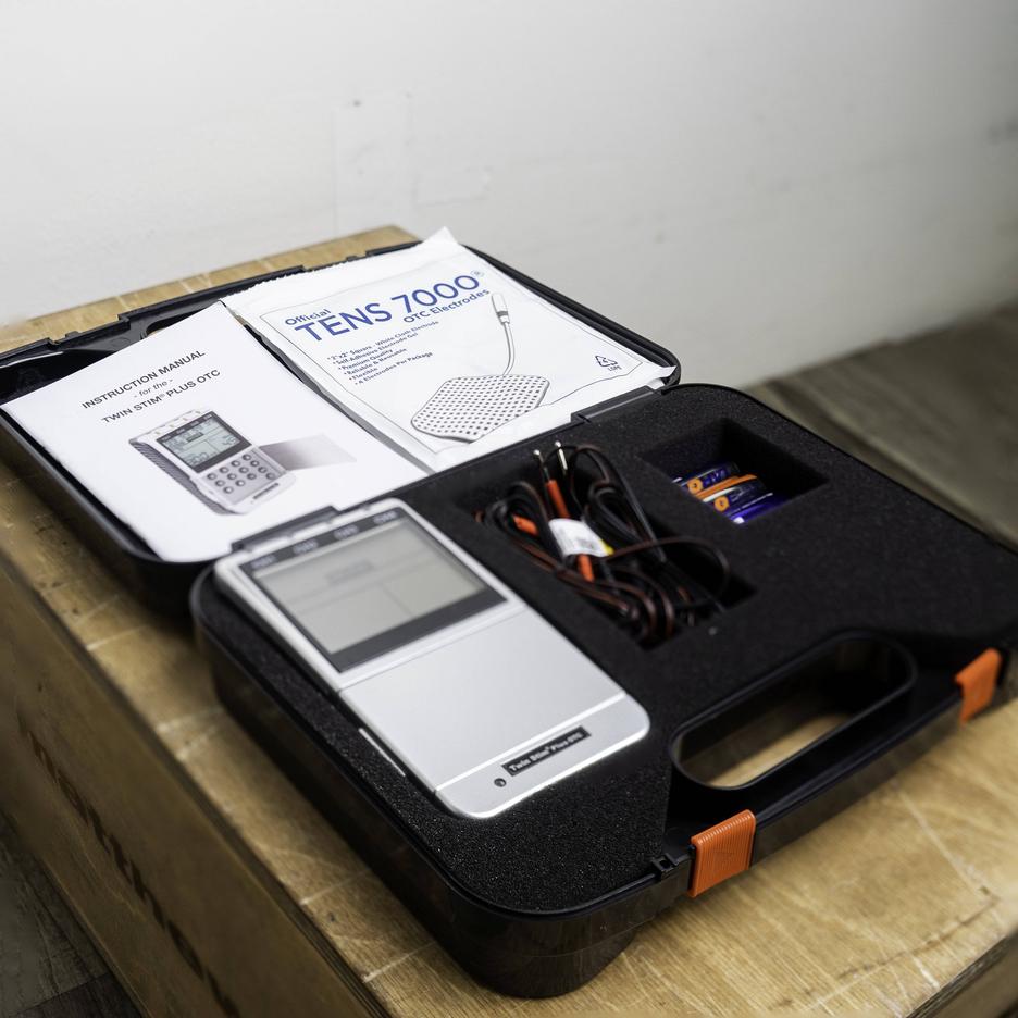 Twin Stim TENS Unit and EMS Muscle Stimulator, 4 Channel – TENS 7000