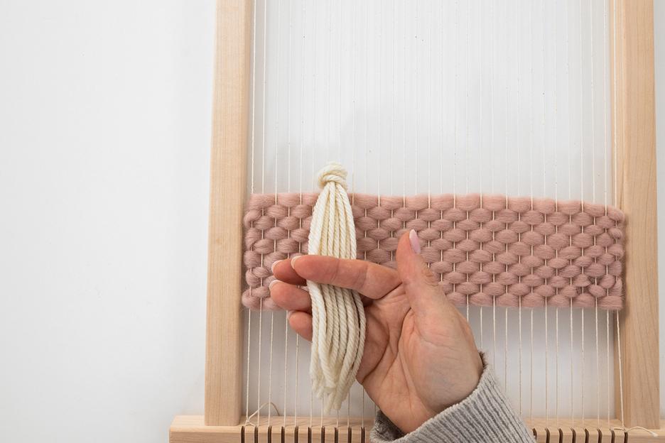Rya Knots - Learn This Woven Wall Hanging Technique – Clever Poppy