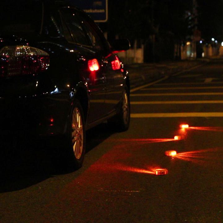 LED Emergency Road Flares