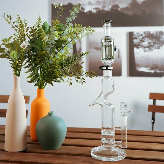 Tornado Bong – The Freeze Pipe