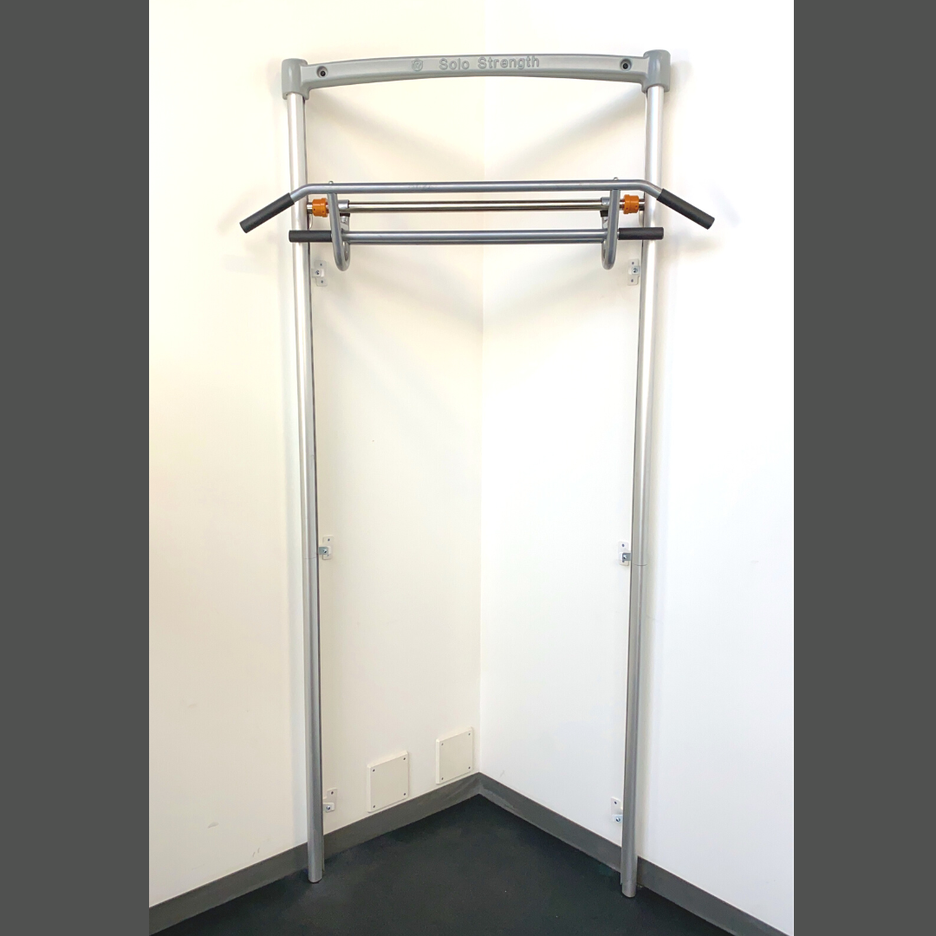 SoloStrength Wide Grip Adjustable Pull Up Bar for Ultimate Series
