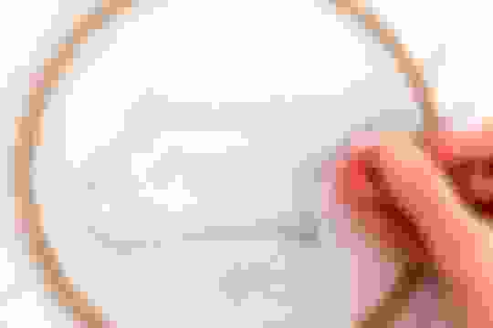 Using Knots to Start and End Threads - Learn This Modern Embroidery Te ...