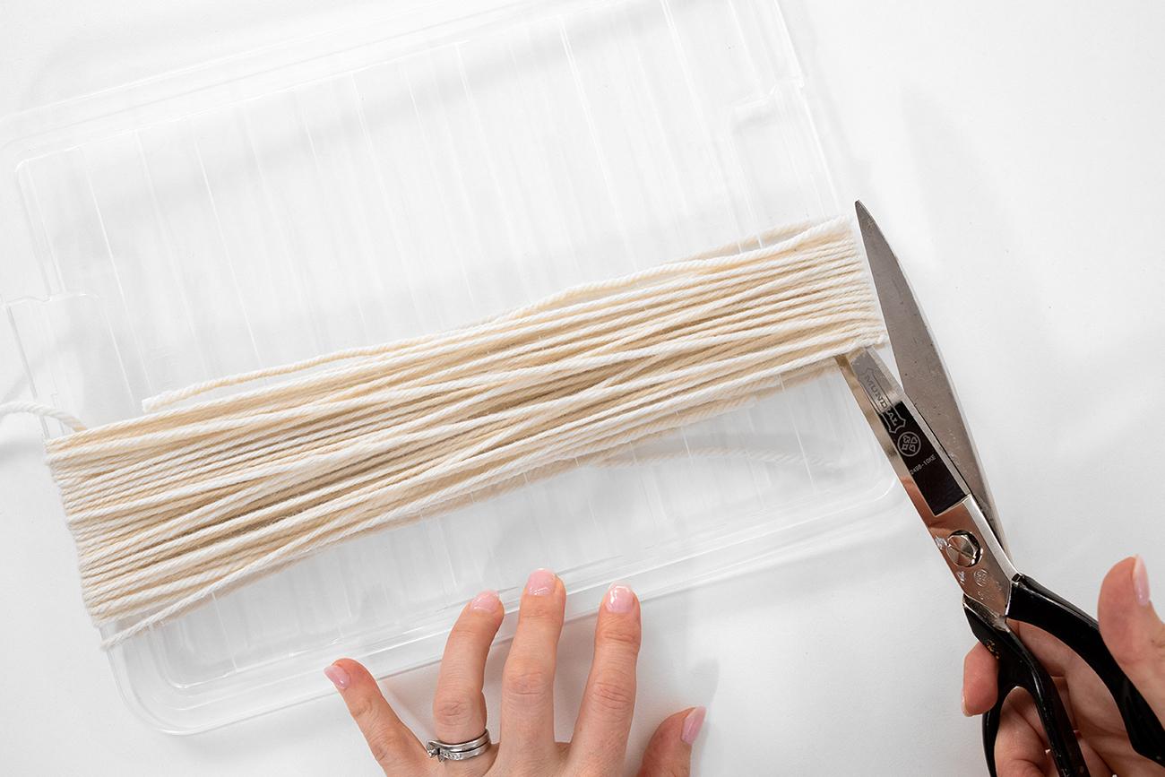 Rya Knots - Learn This Woven Wall Hanging Technique – Clever Poppy