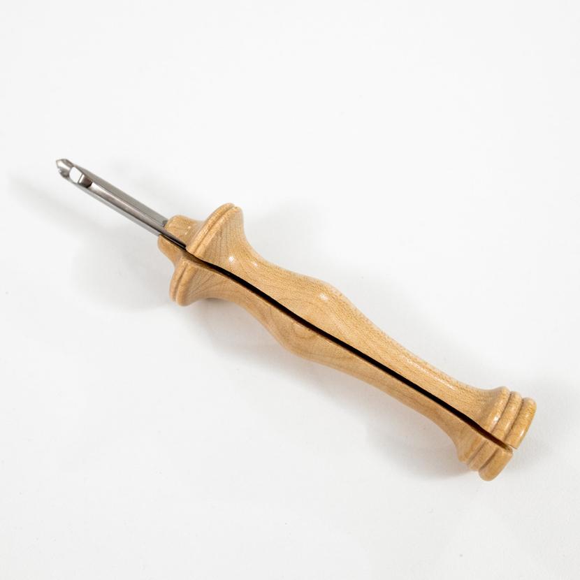 Beginner Punch Needle Guide: Which Supplies do you need? - Clever Poppy