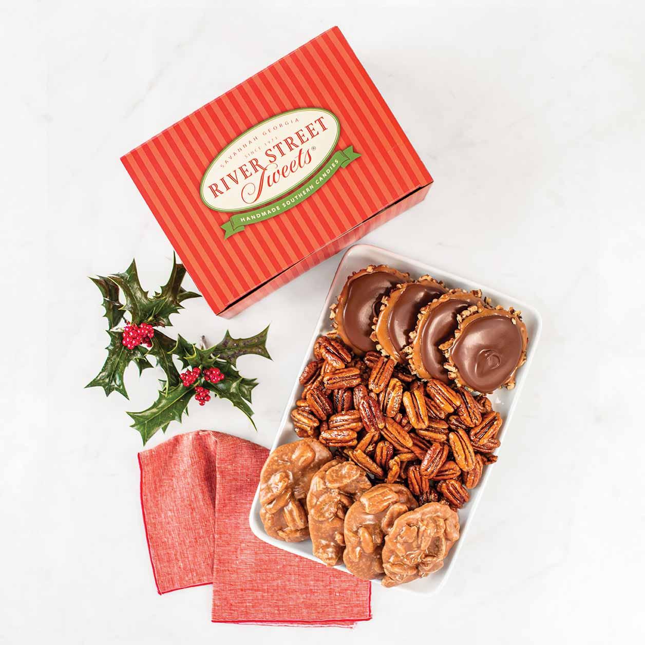 Best Holiday Food Gifts | Baskets, Boxes & Assortments — River Street ...