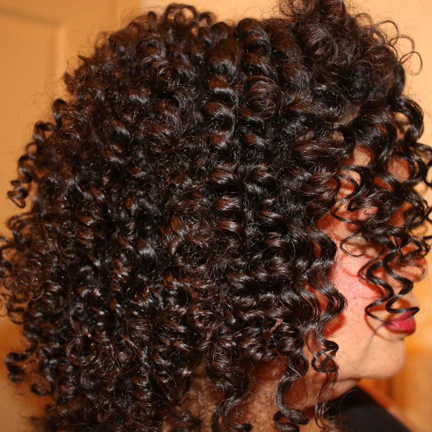 How Do I Know If My Curls Are Moisturized? | CurlyCoilyTresses