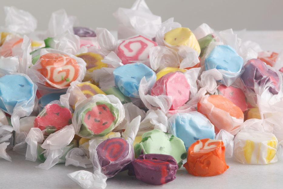 Salt Water Taffy Unwrapped: A Fun, Chewy Guide & Seaside Treat – River ...