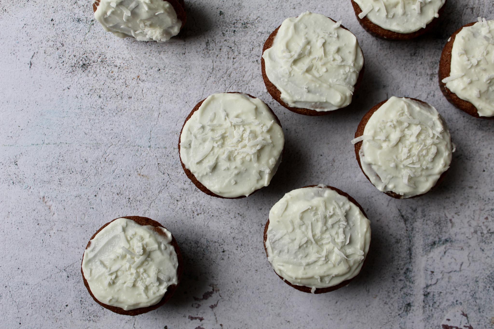 Healthier You: Gingerbread Protein Muffins – Astroflav