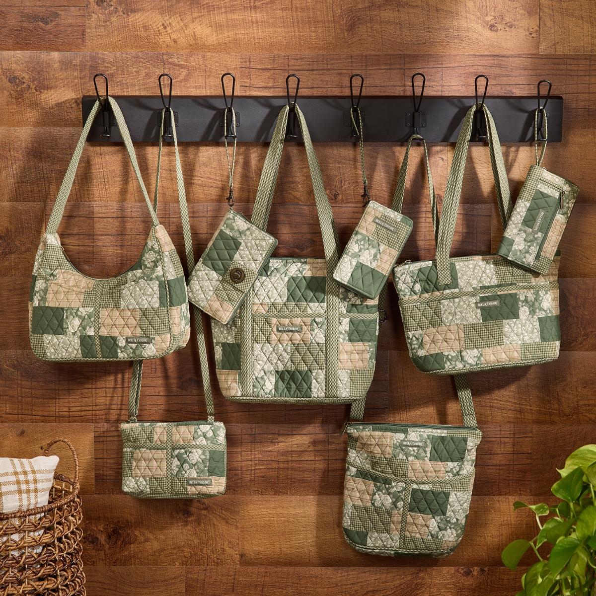 Classic American Patchwork by Bella Taylor