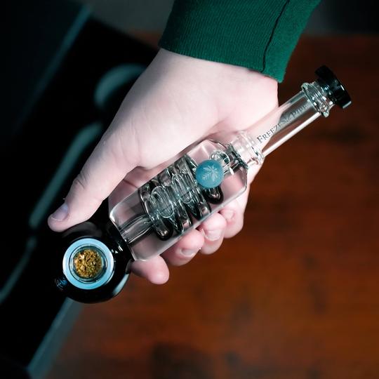 Glycerin Pipe | Freeze Pipe Spiral | Icy Puffs | Smooth Hits – The ...