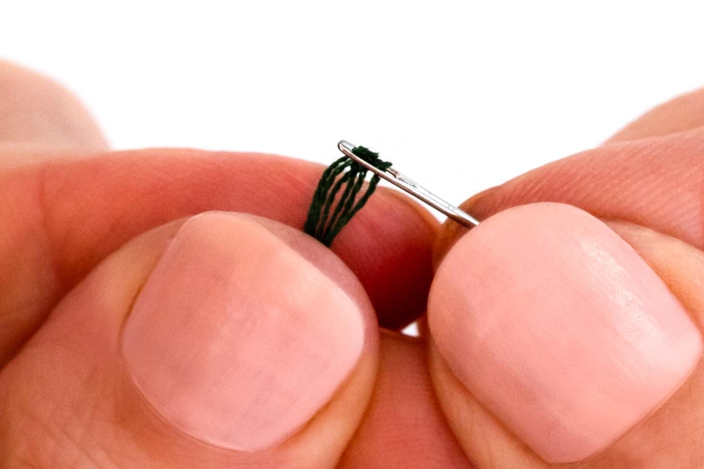 Threading your needle - Learn This Modern Embroidery Technique – Clever ...