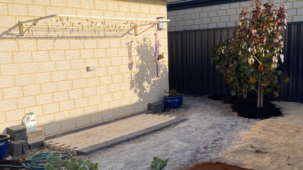 12 Best Clothesline Choices for a Family of 3: Space-Saving & Durable ...