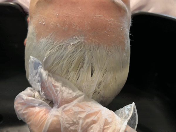 Step-By-Step: All-Over Bleach Tips From a Stylist – Overtone Color