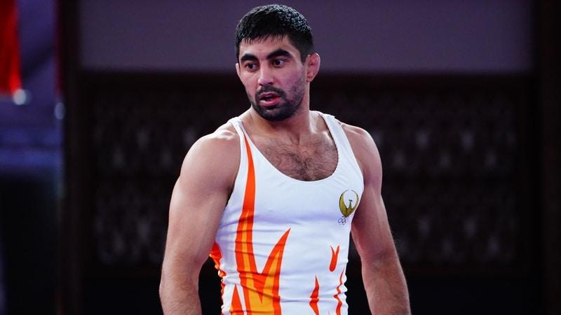 The Takedown Passport by Bekzod Abdurakhminov – Fanatic Wrestling