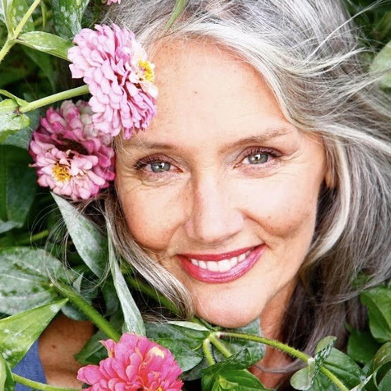 A Tribute: 10 Pro-age Lessons We Learned from Cindy Joseph | BOOM ...