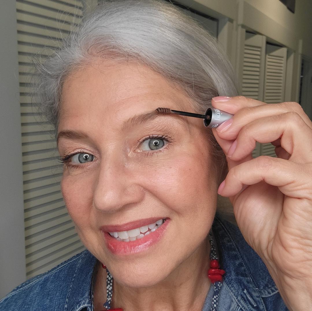 Look Chiseled and Sculpted. With These 3 Eyebrow Tricks. | PrimePromet ...