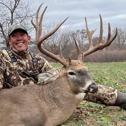 Buck Commander – Outdoor Hunting Lab