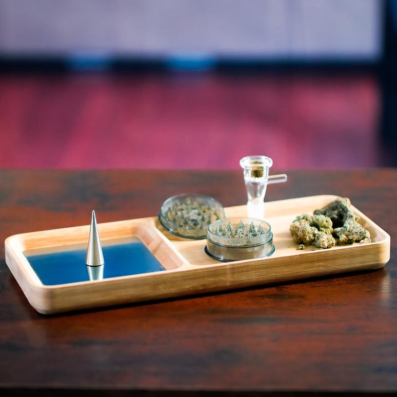 Rolling Tray with Built-In Ashtray + Bowl Cleaner – The Freeze Pipe