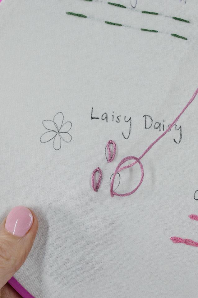 Lazy Daisy - Learn How to Do This Modern Embroidery Technique – Clever ...