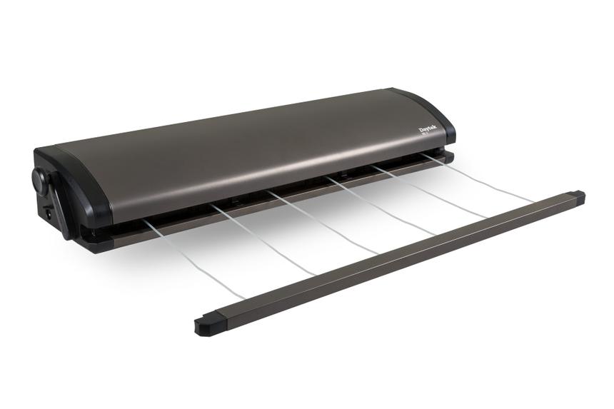 Definitive Guide to Retractable Clotheslines - Lifestyle Clotheslines