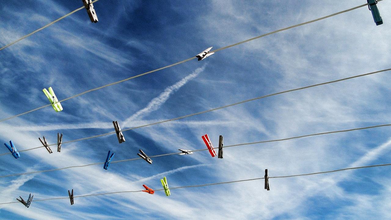 What Is a Good Length for a Clothesline: Clothesline Sizing Questions ...