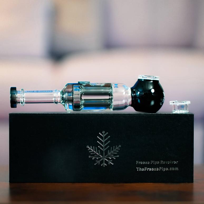 Revolver Handpipe – The Freeze Pipe