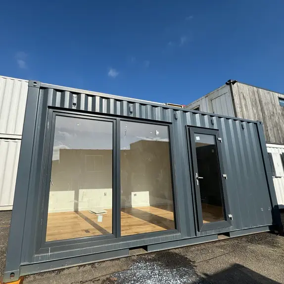 20x8ft CUSTOM SHIPPING CONTAINER CONVERSION | Portable Building | Gard