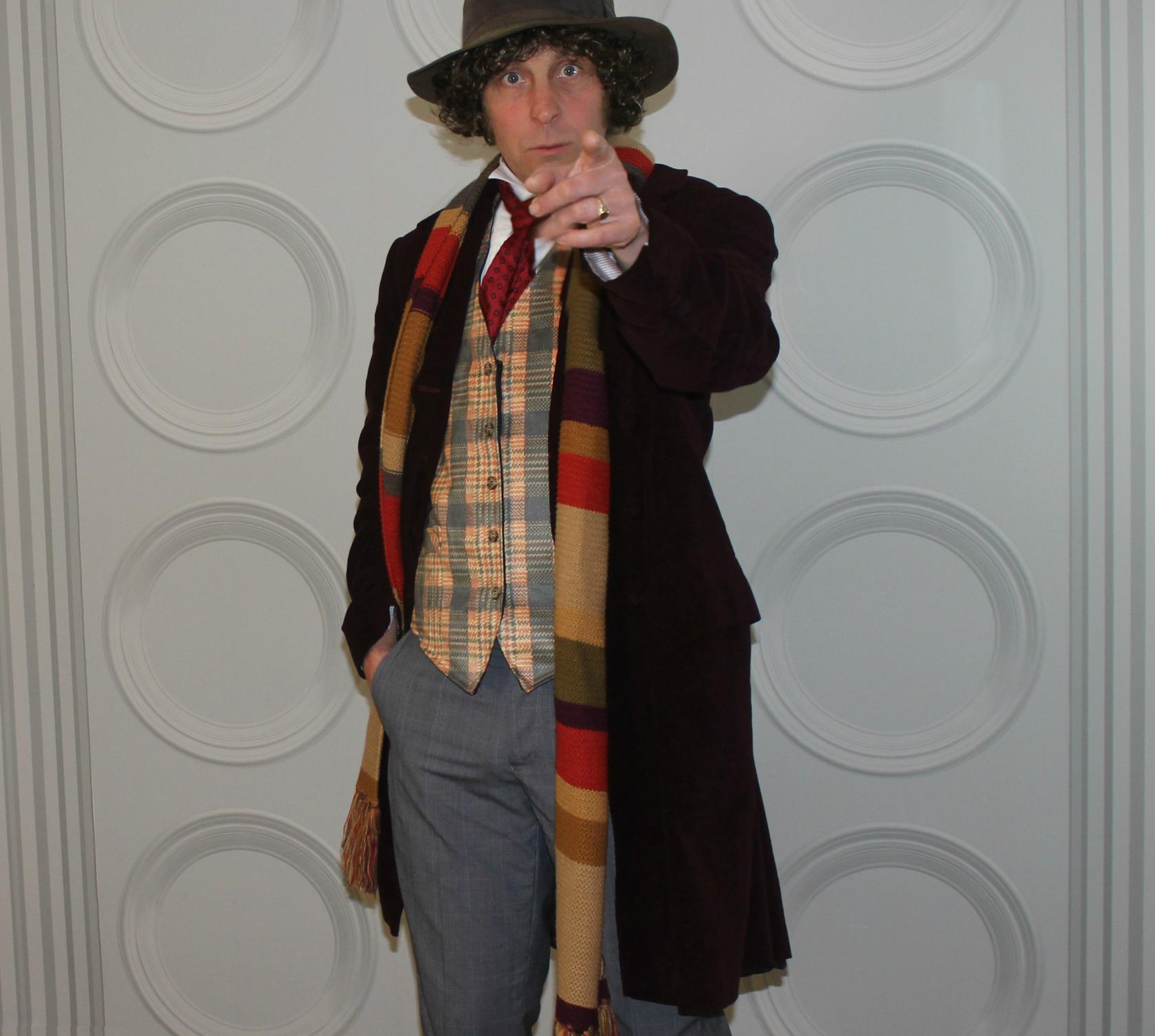 Doctor Who Scarf Shorter Size – Buy official BBC Tom Baker 4th Doctor ...