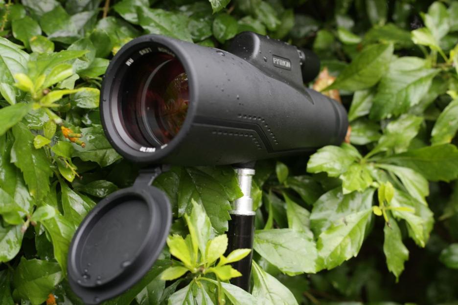 HIGH POWERED & SMARTPHONE COMPATIBLE MONOCULAR